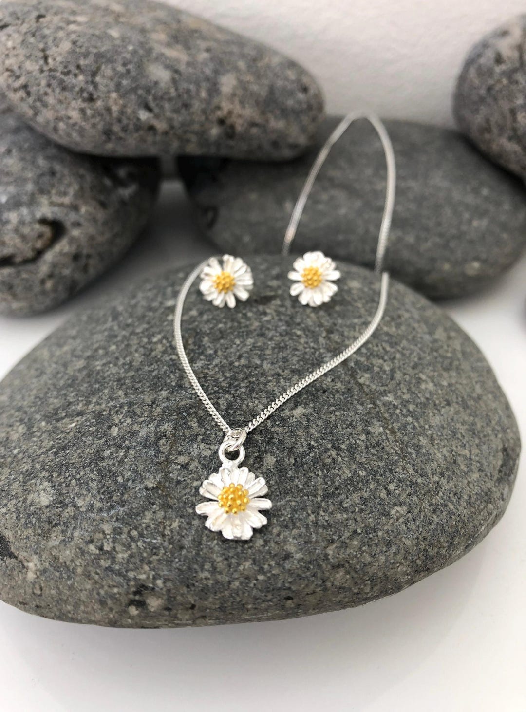 Daisy Jewellery Set. Daisy Earrings. Daisy Necklace. Silver Flower ...