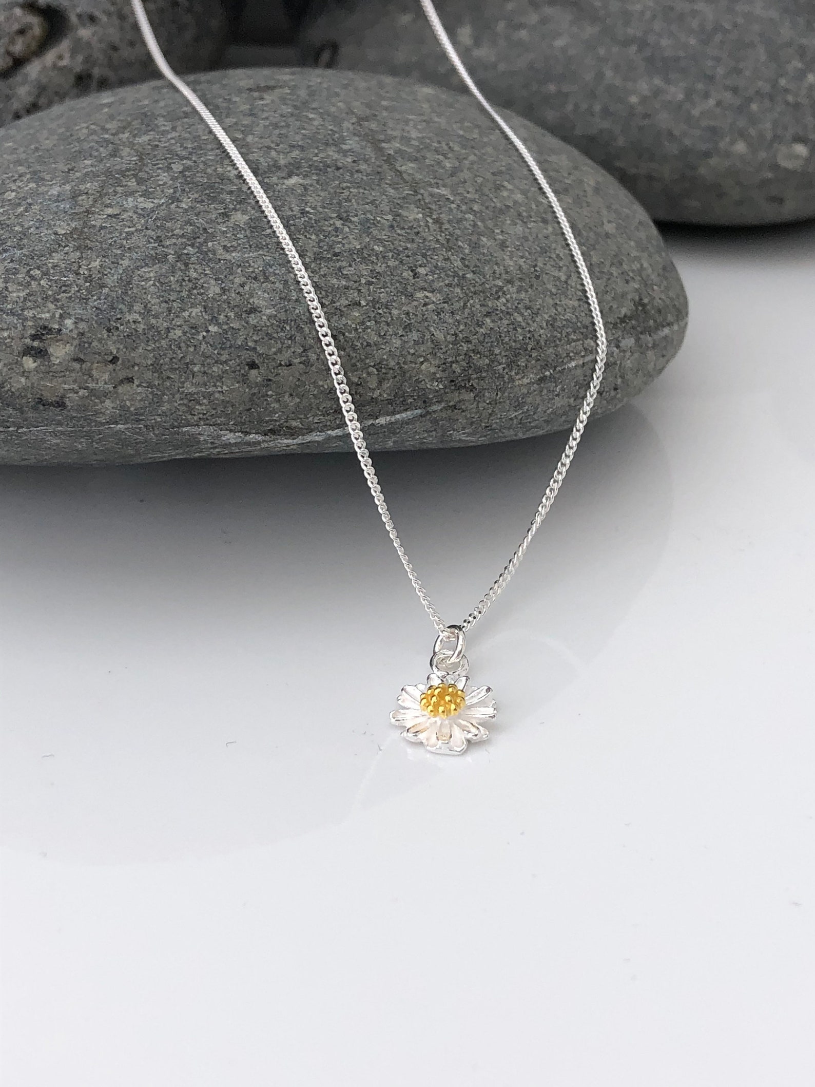 Daisy Jewellery Set. Daisy Earrings. Daisy Necklace. Silver Flower ...