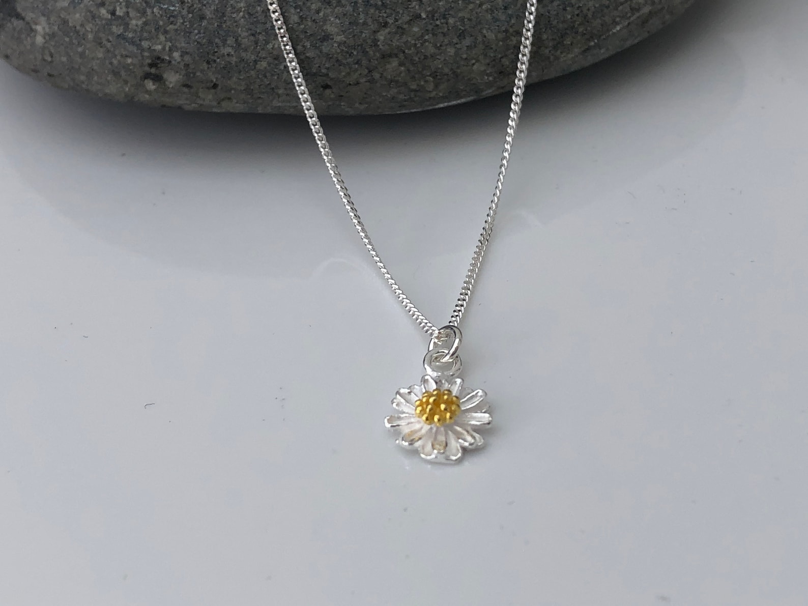 Daisy Jewellery Set. Daisy Earrings. Daisy Necklace. Silver Flower ...