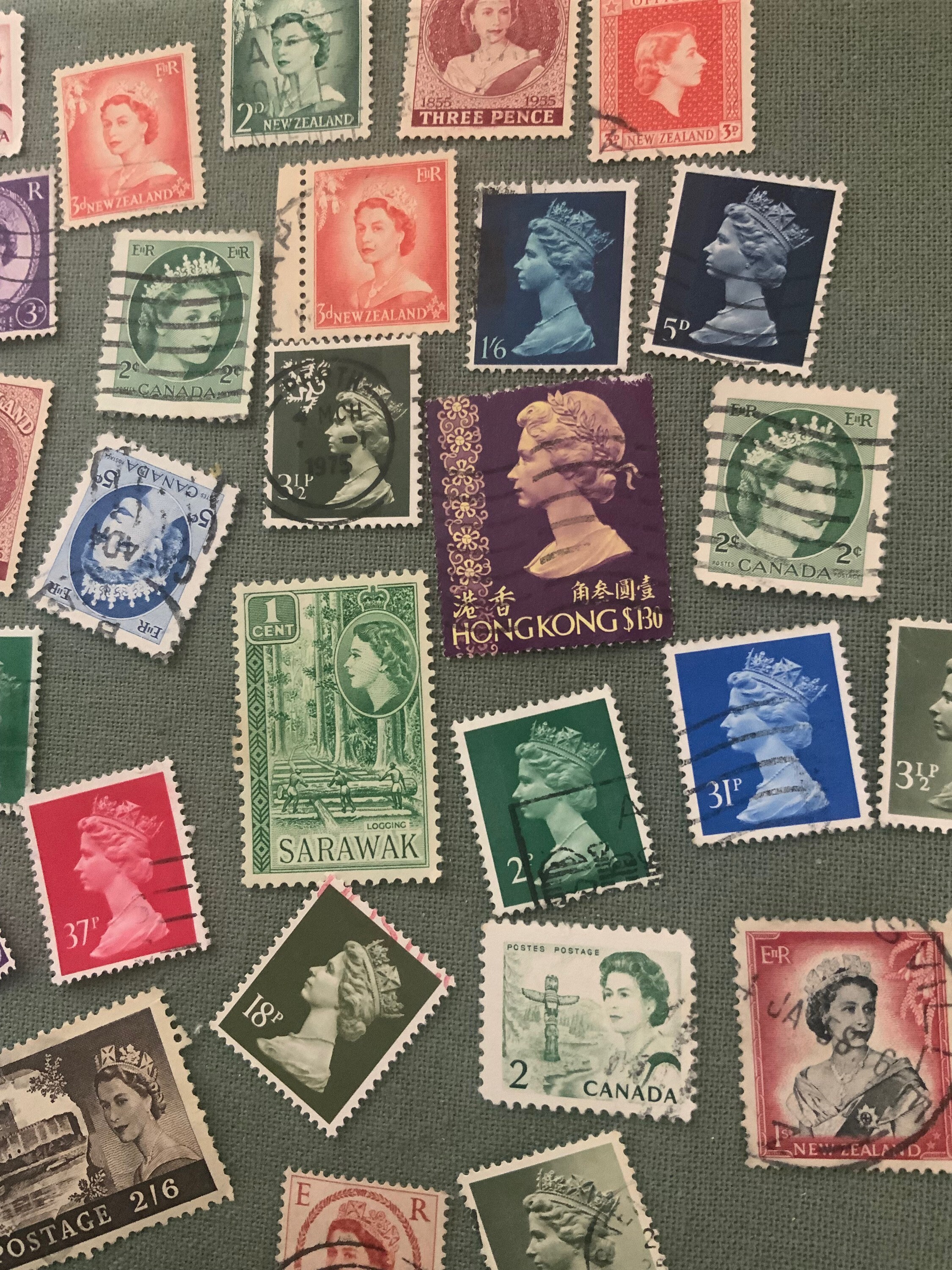 34 Vintage Queen Elizabeth II Stamp Pack for Scrapbooking - Etsy