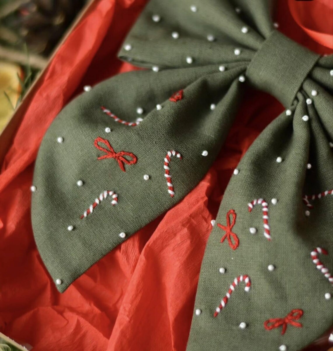 Hand-embroidered Linen Holiday Bow: Candy Cane & Bow Motifs - Etsy