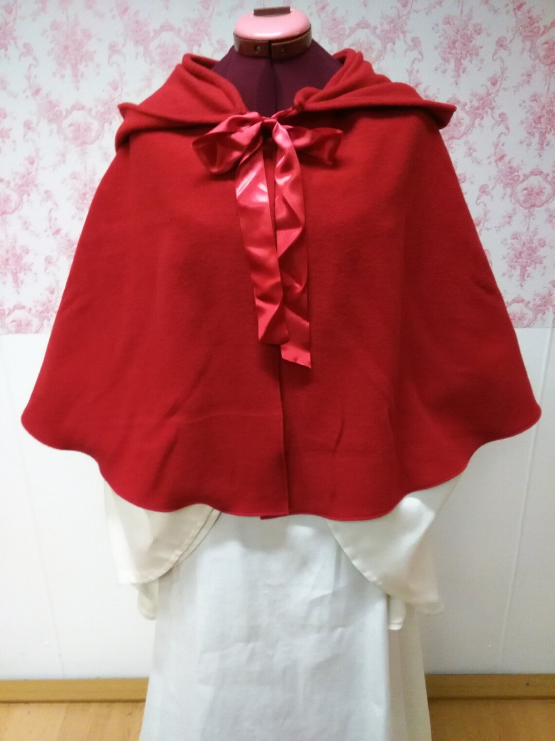 Red Riding Hood Cape Wool Blend / Victorian Cape / Larp - Etsy