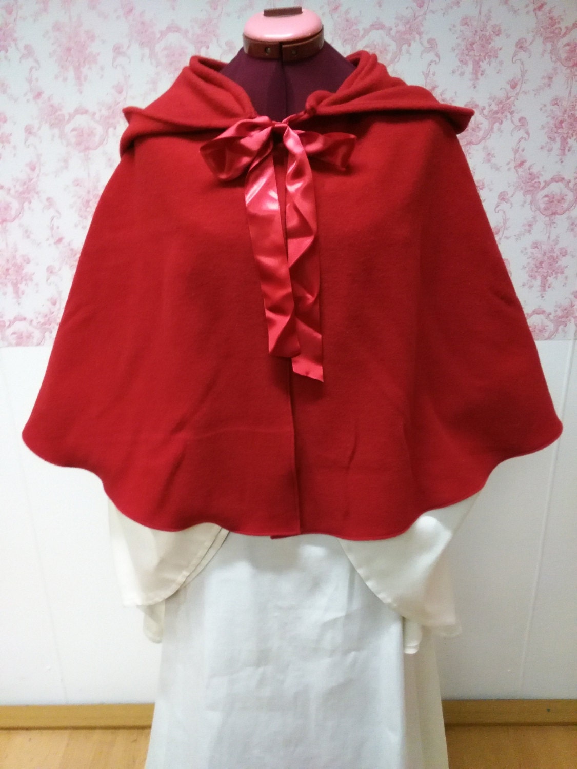 Red Riding Hood Cape Wool Blend / Victorian Cape / Larp | Etsy