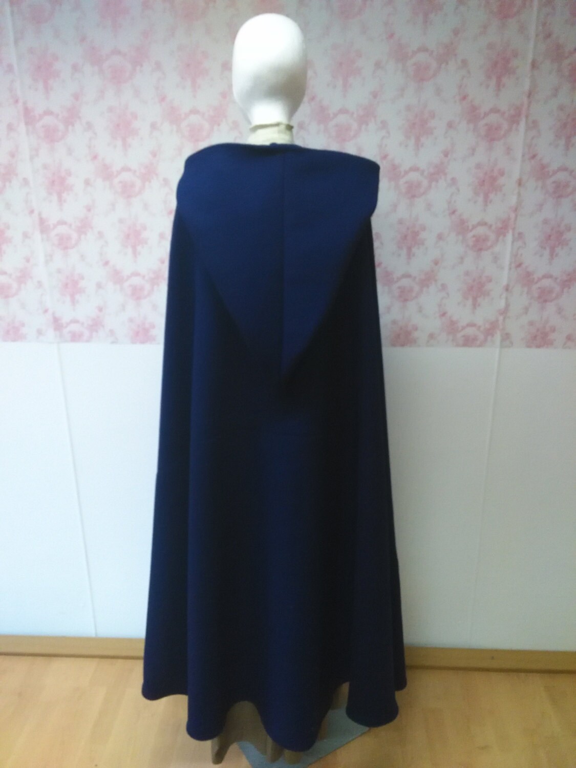 Green hooded cape wool / hooded cloak woolen / woolen hooded | Etsy