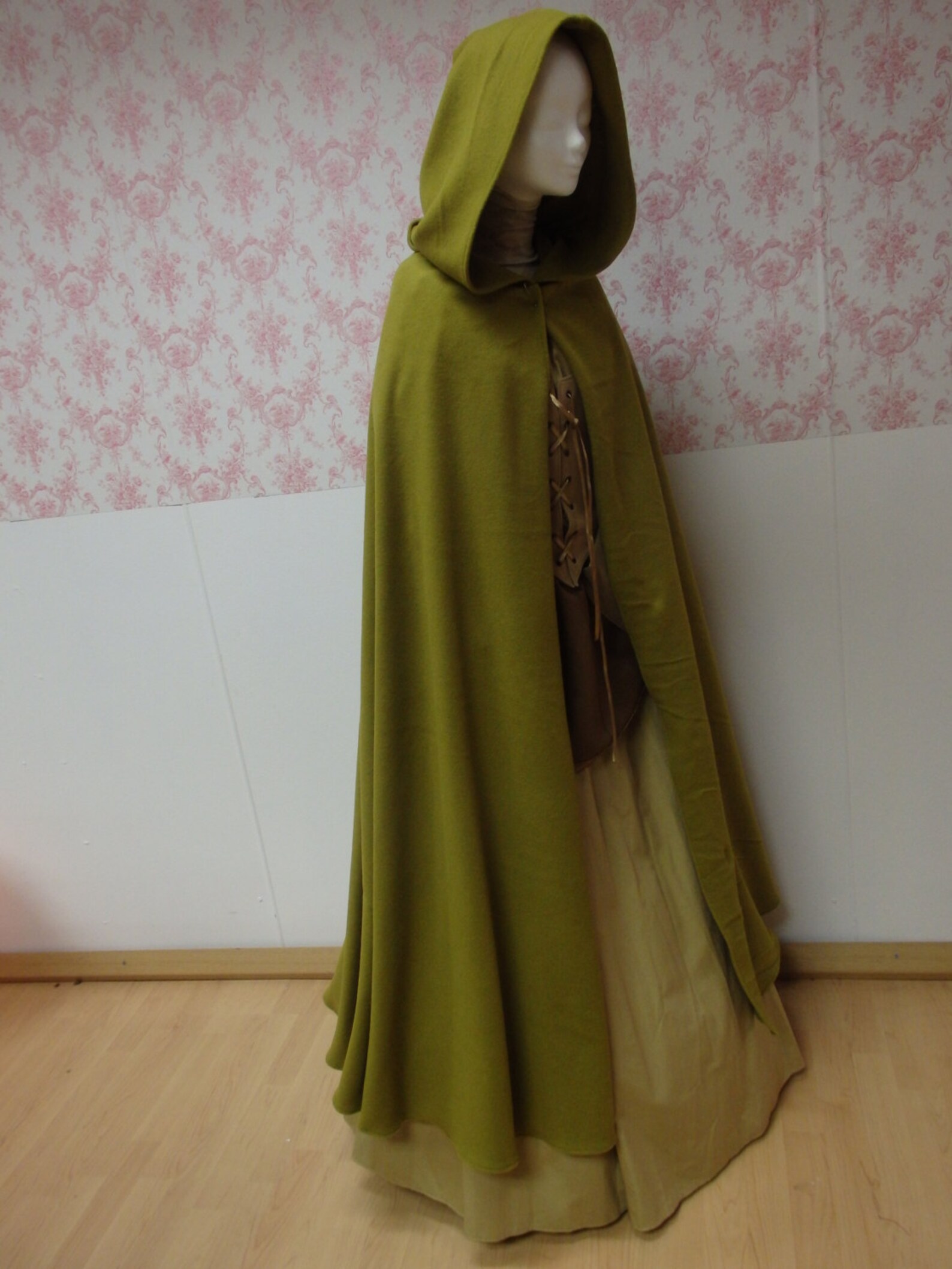 Green Hooded Cape Wool / Hooded Cloak Woolen / Woolen Hooded | Etsy