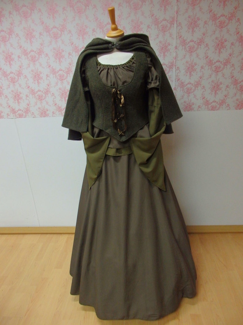 Green Hooded Cape Wool / Hooded Cloak Woolen / Hobbit Cape / - Etsy