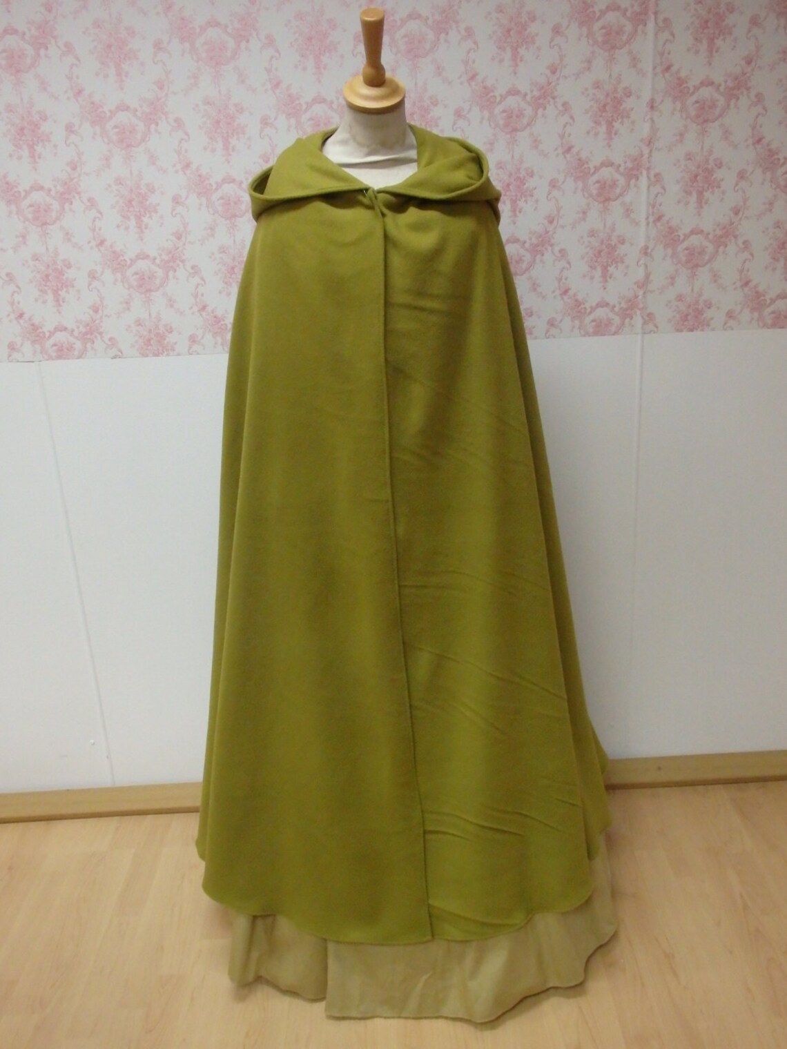 Green Hooded Cape Wool / Hooded Cloak Woolen / Woolen Hooded Cape ...