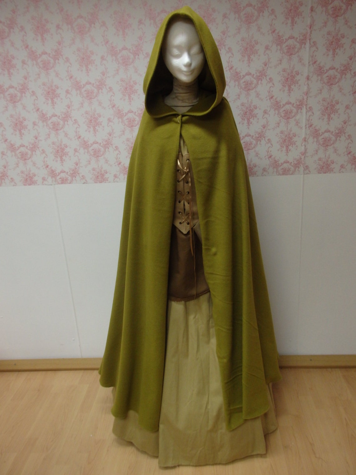 Green Hooded Cape Wool / Hooded Cloak Woolen / Woolen Hooded | Etsy