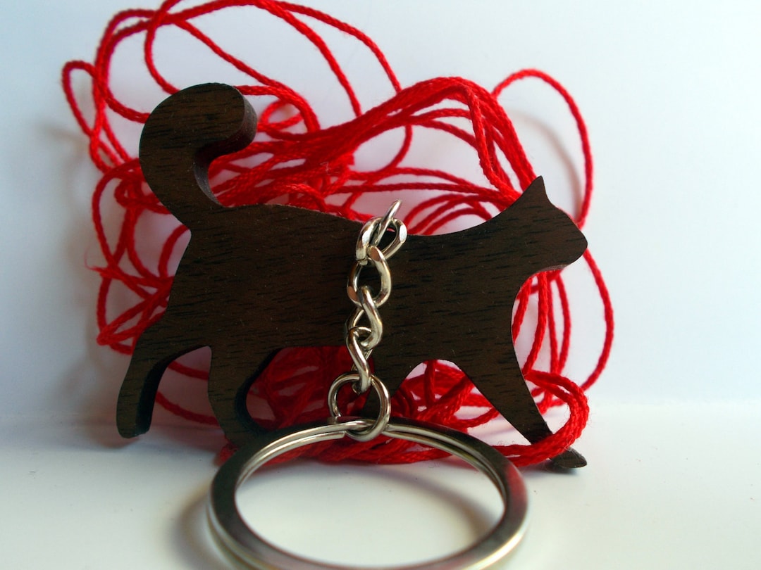 Wooden Cat Keychain, Walnut Wood, Animal Keychain, Environmental ...