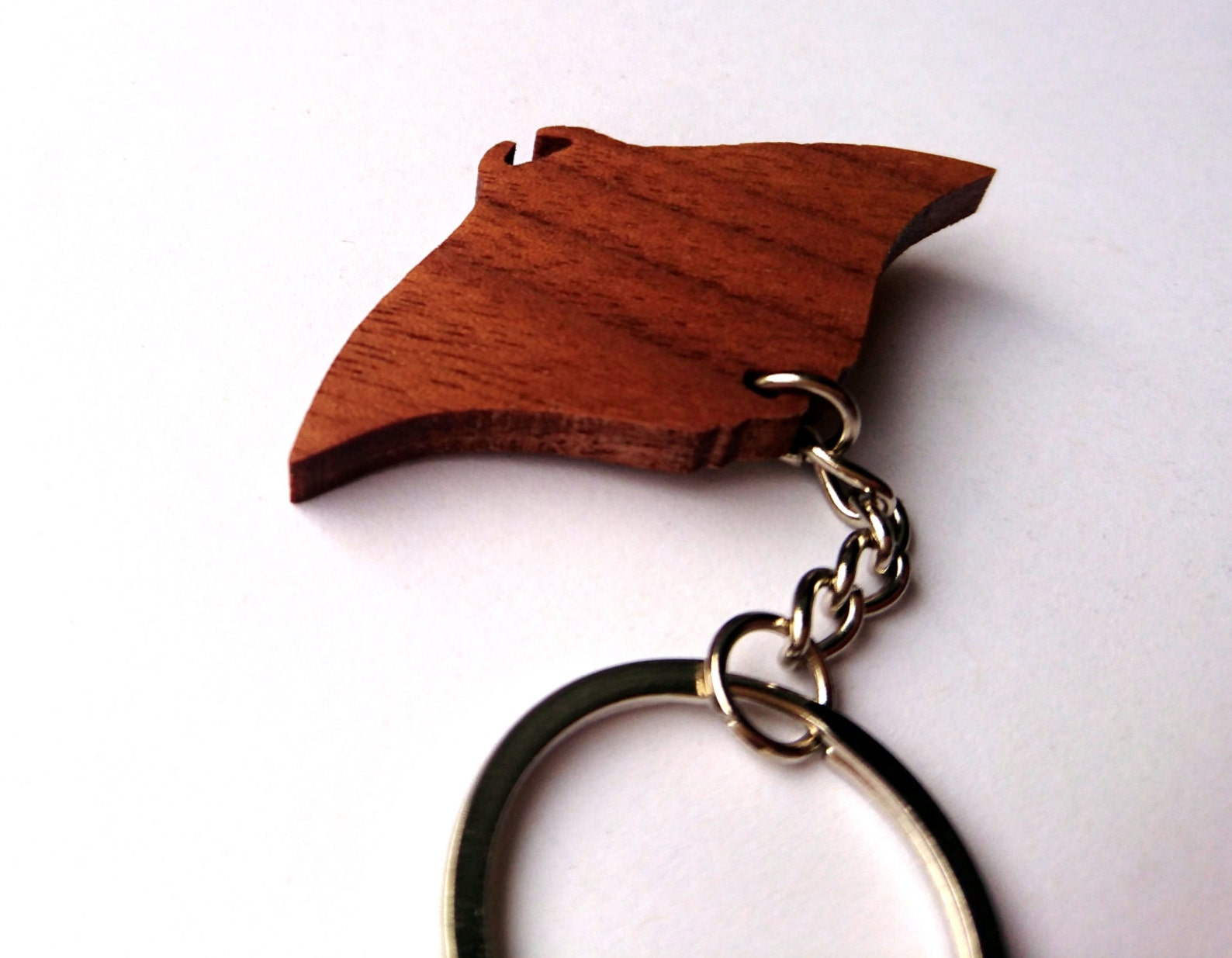 Wooden Manta Ray Keychain Walnut Wood Animal Keychain - Etsy