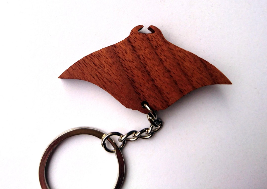 Wooden Manta Ray Keychain, Walnut Wood, Animal Keychain, Environmental ...