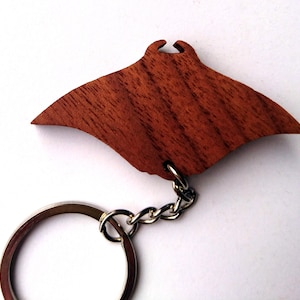 Wooden Manta Ray Keychain, Walnut Wood, Animal Keychain, Environmental ...
