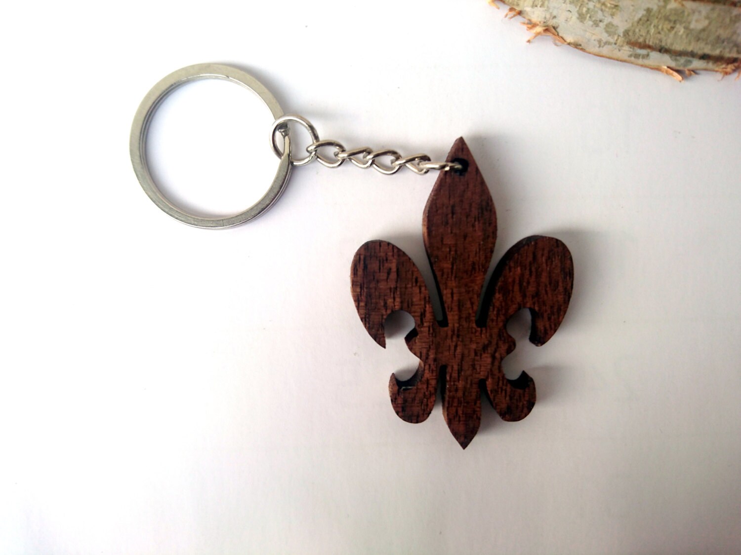 Wooden Lily Keychain French Keychain Fleur-de-lis Keychain - Etsy