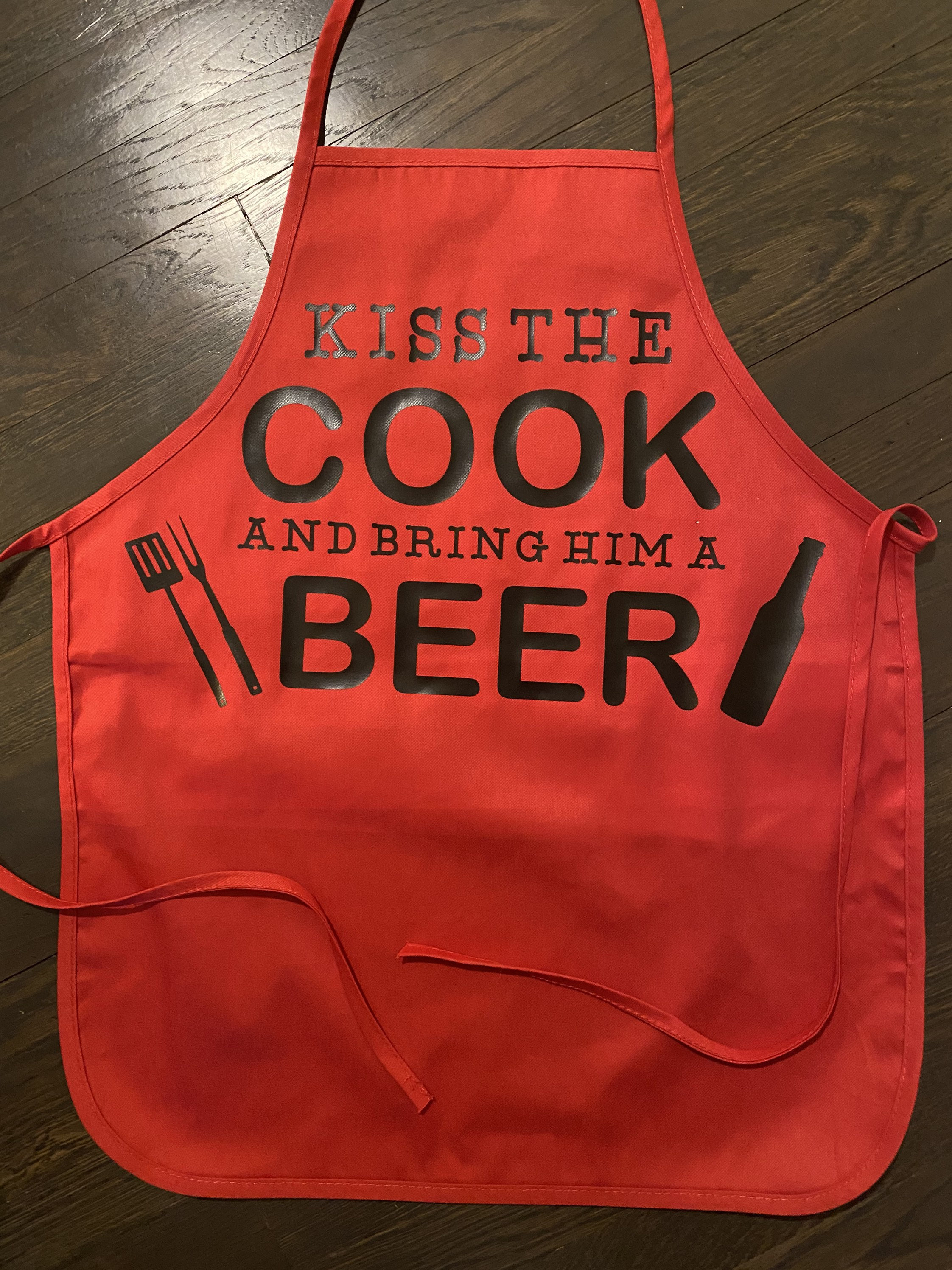 Dad Apron, Beer Apron, Kiss the Cook Apron, Father's Day Gift, Cook ...