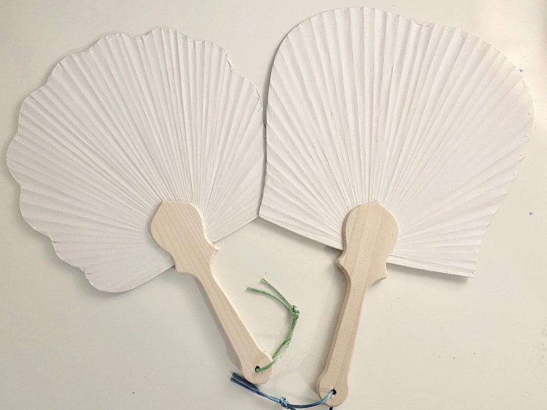 DIY White Paper Hand Fan, Easy to Make It -handheld Folding Fan ...