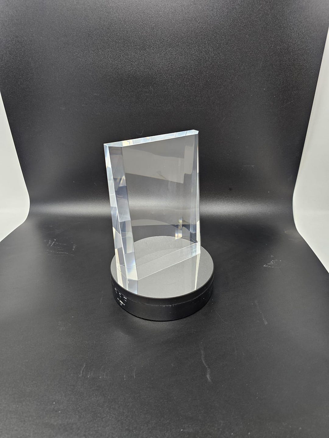 Clear Cast Acrylic 3D Trophy Block, Hand Polished, 160x120x40mm ...