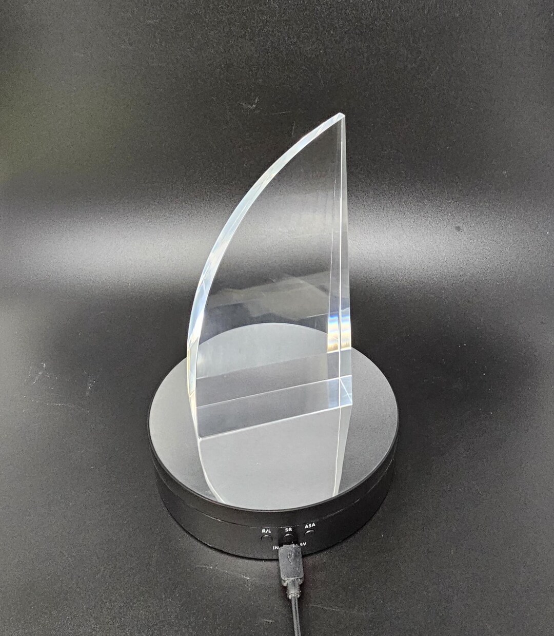 Clear Cast Acrylic 3D Fin Shaped Trophy or VMD, Hand Polished - Etsy