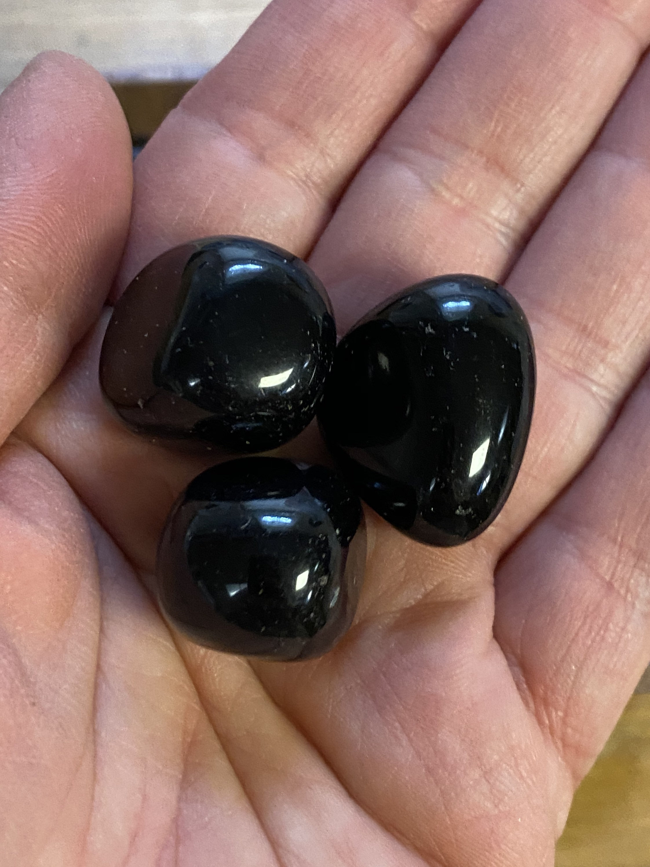 Black Obsidian TUMBLED MEDIUM Tumbled Black Obsidian - Etsy
