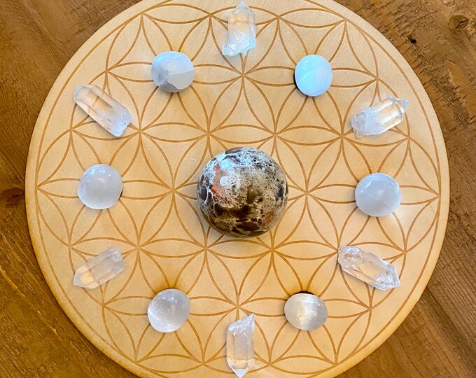 Flower of Life Eye of Horus Crystal Grid Altar Decoration - Etsy