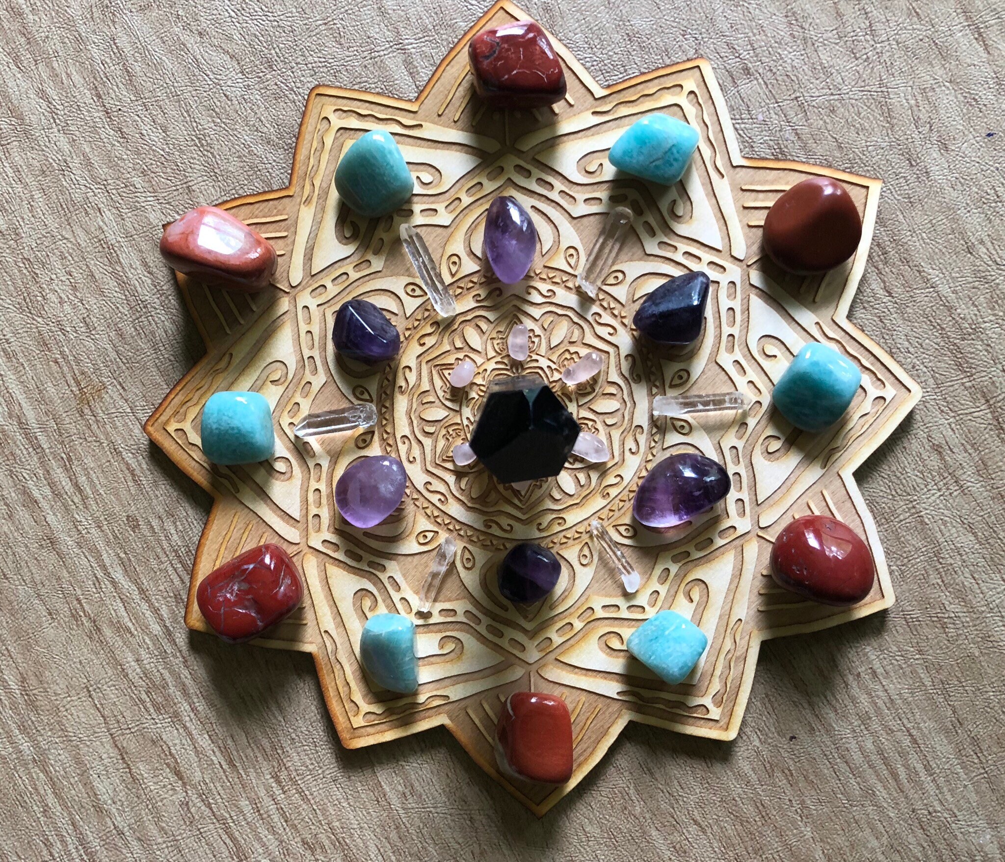 Mandala Crystal Grid 12 Altar Decoration - Etsy