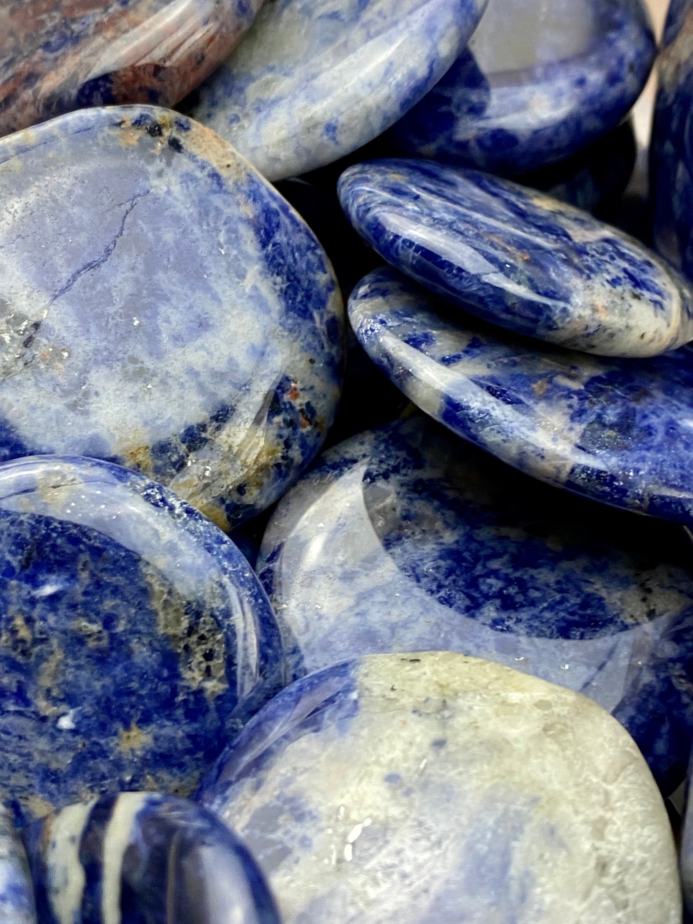 Sodalite PALM STONE - Palm Stone Sodalite - Throat Chakra Stone ...