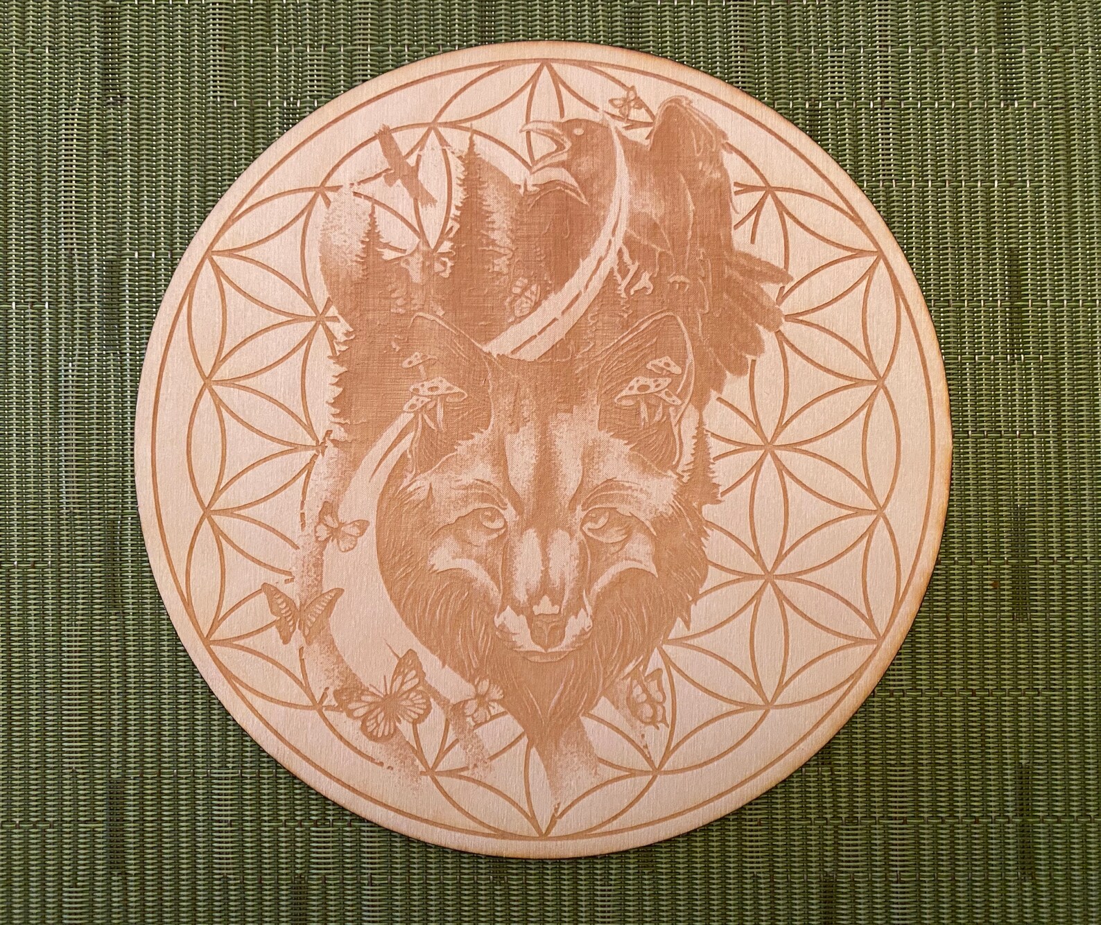 Fox Raven Flower of Life Crystal Grid - Altar Decoration - Etsy
