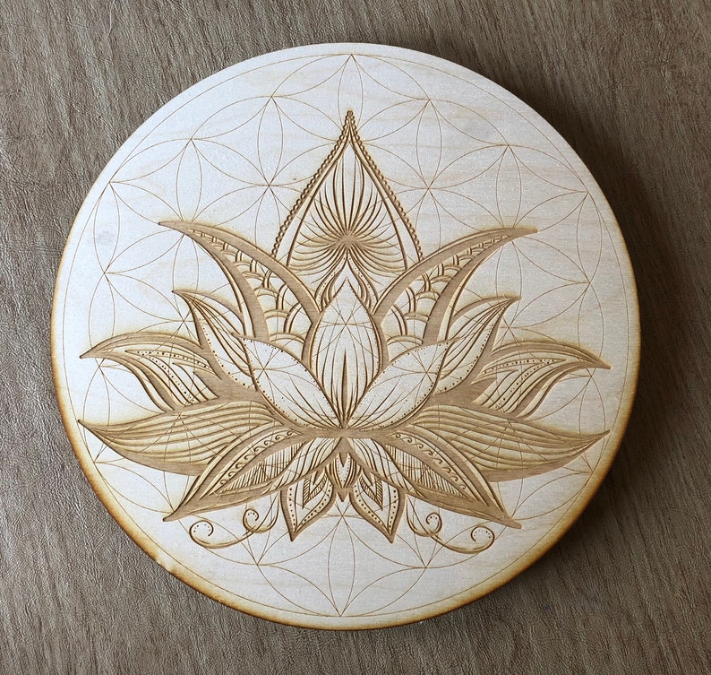 Flower of Life Lotus Crystal Grid 2 Altar Decoration - Etsy