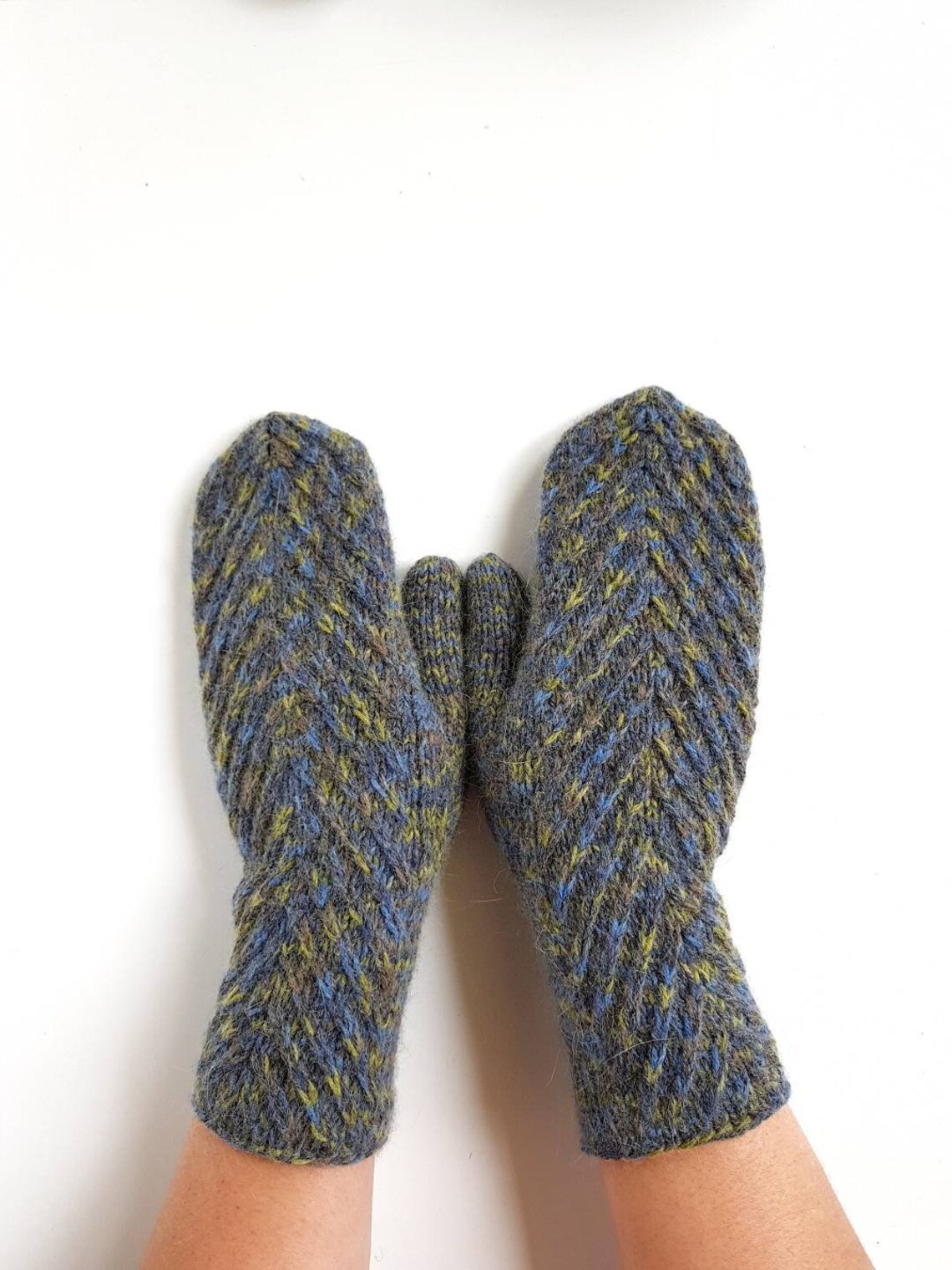 Knit Grey Gloves Knitted Mittens Handknit Winter Gloves | Etsy