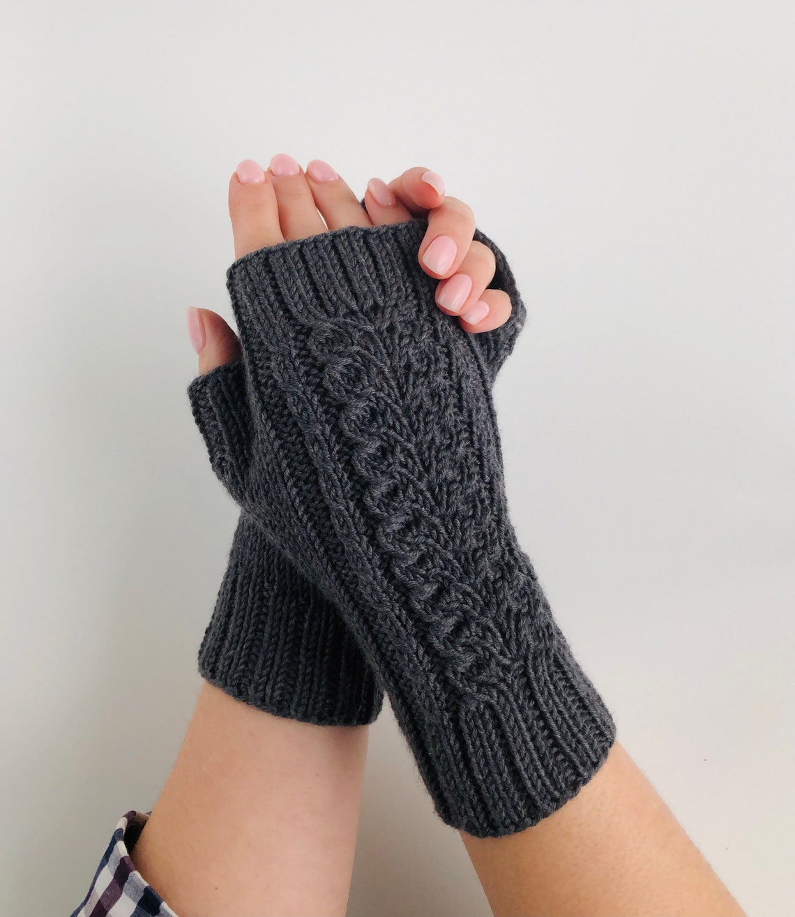 Knit grey merino wool fingerless gloves knitted cable | Etsy