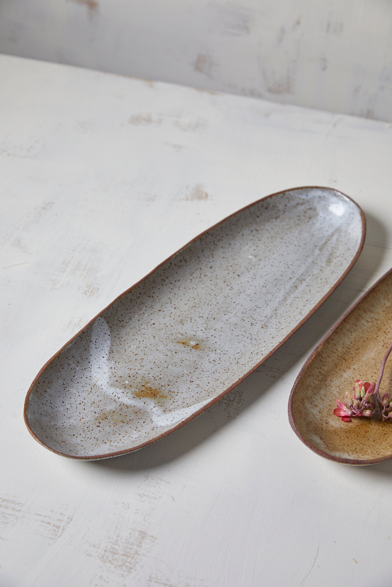 Pottery Long Oval Serving Plate, 15