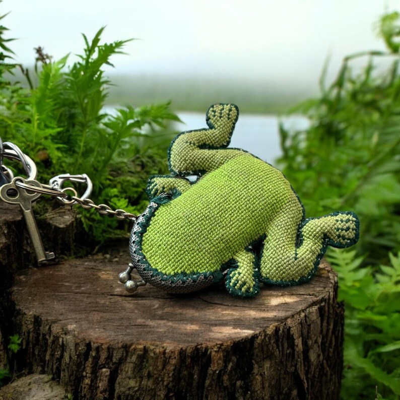 Original Green Frog Cross-stitch Pattern DIY Coin Purse Instructions ...