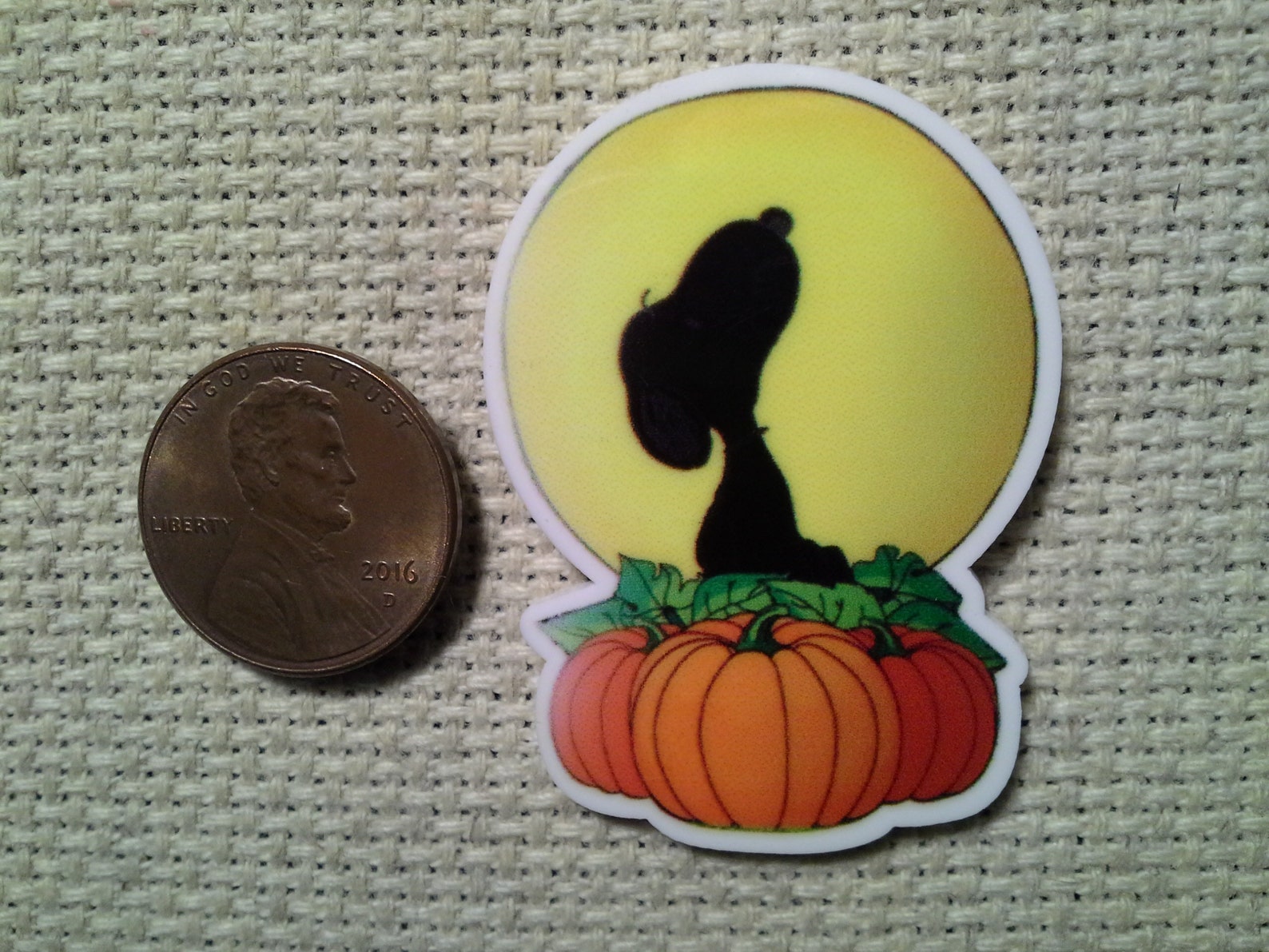 Snoopy Howling In The Moon Needle Minder/Magnet | Etsy