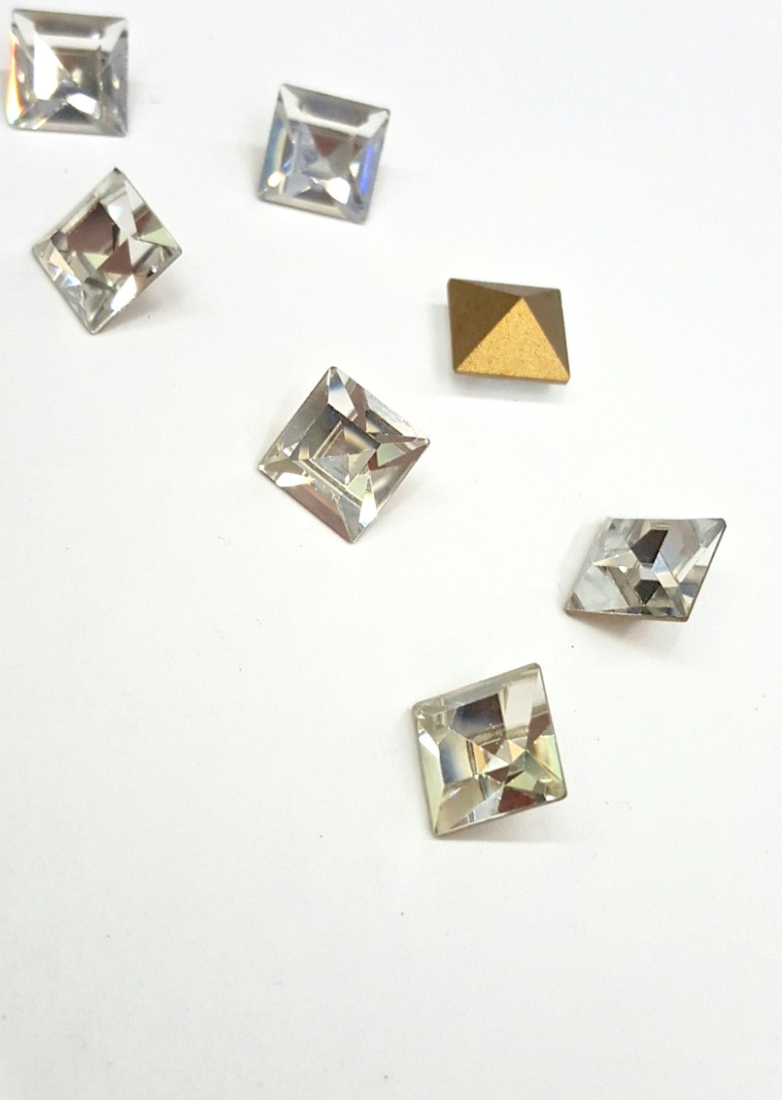 8 Pieces Crystal Swarovski Square Stones Article 4400 | Etsy