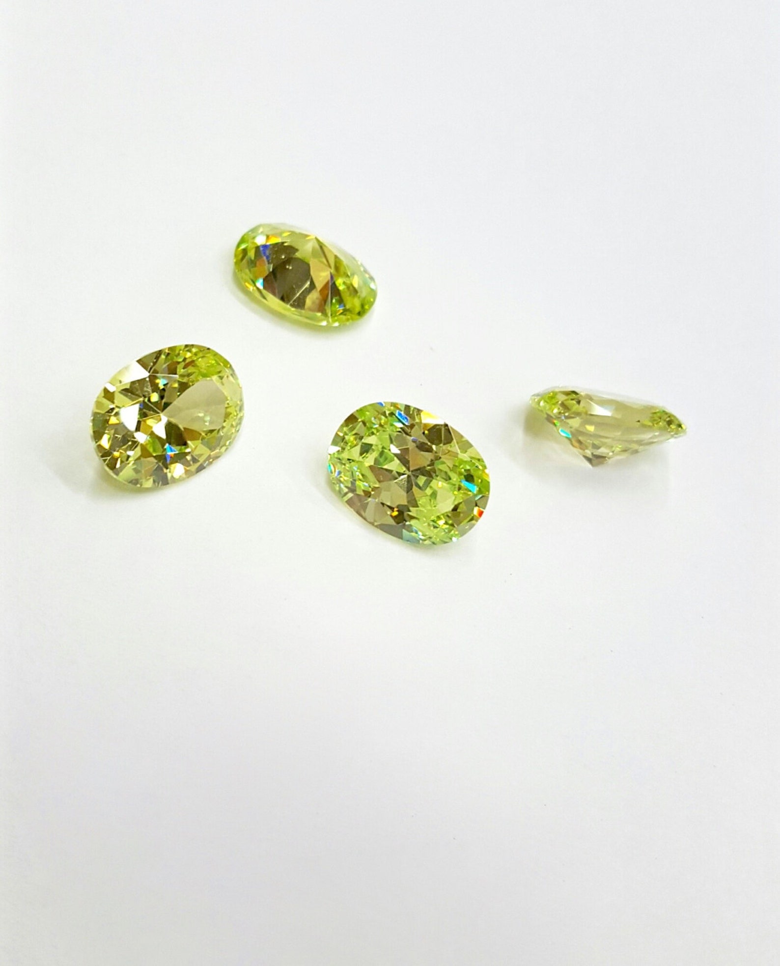 1 Piece Peridot Cubic Zirconia Stone Oval Vintage 2 Sizes - Etsy