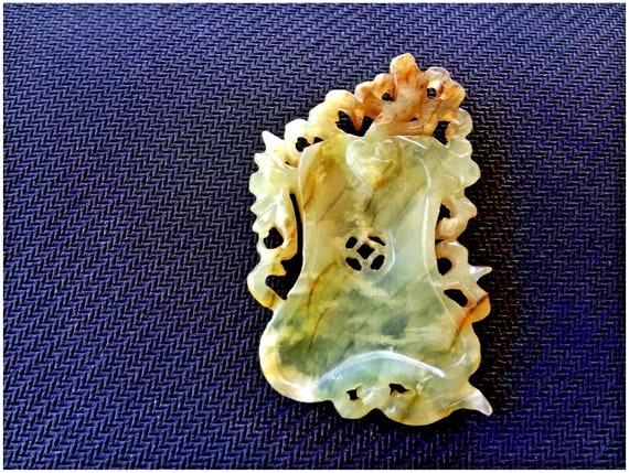 Vintage Chinese Hand Carved Fan Design Jade Pendant A… - Gem