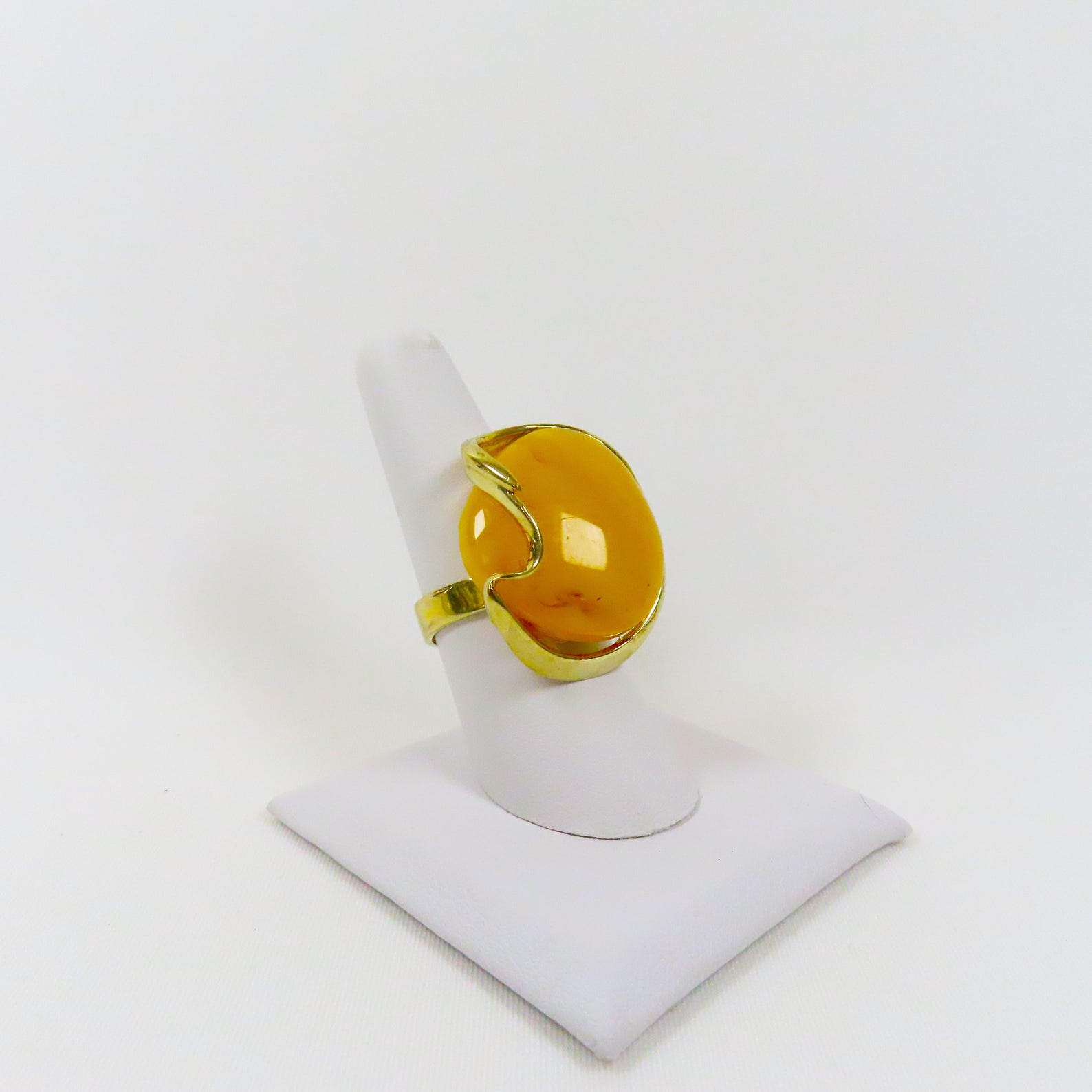 Vintage Large Burmese Mila Egg Yolk Amber Gold Vermeil Statement Ring ...