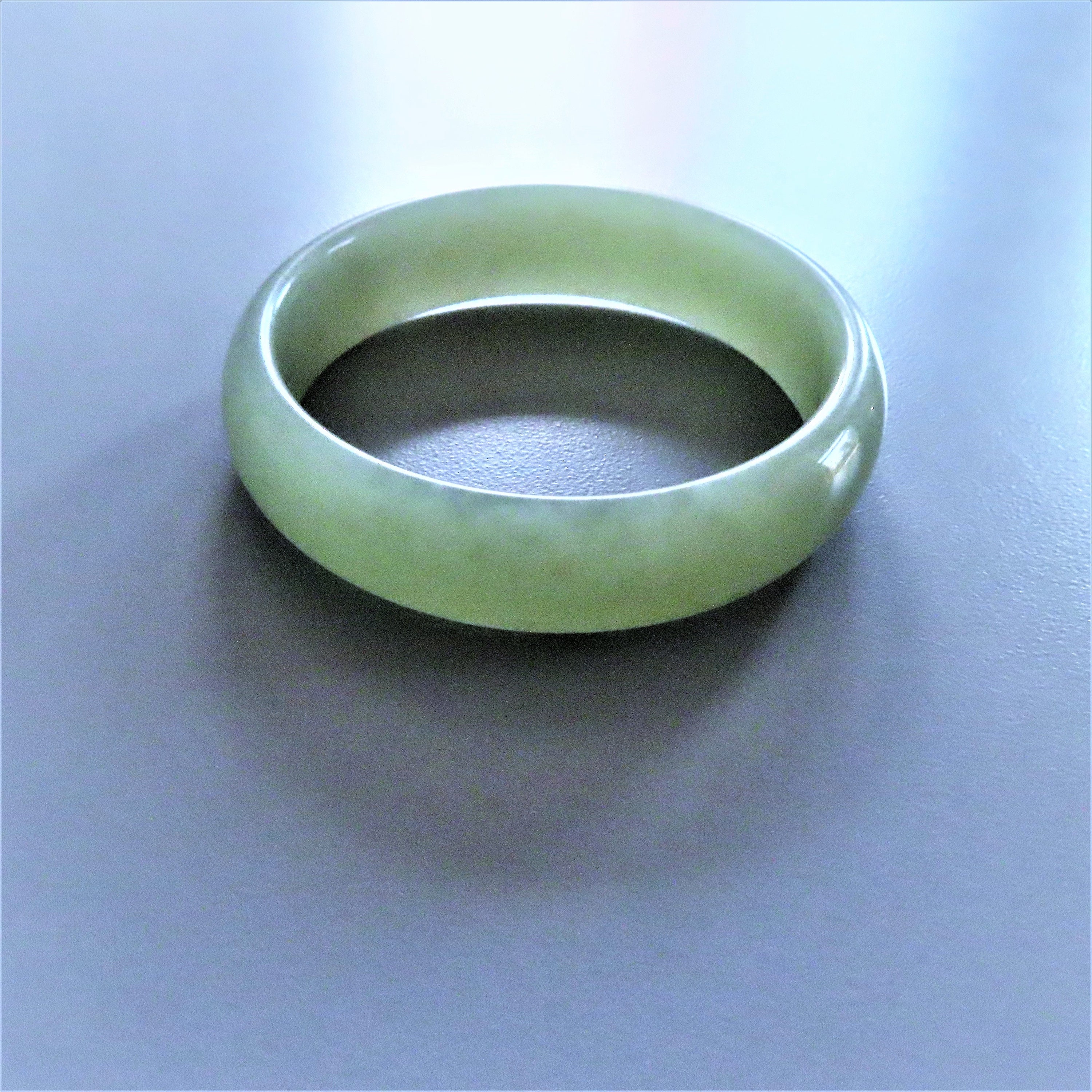 Vintage 1980's Chinese Semi Translucent Green Nephrite Jade Bangle - Etsy