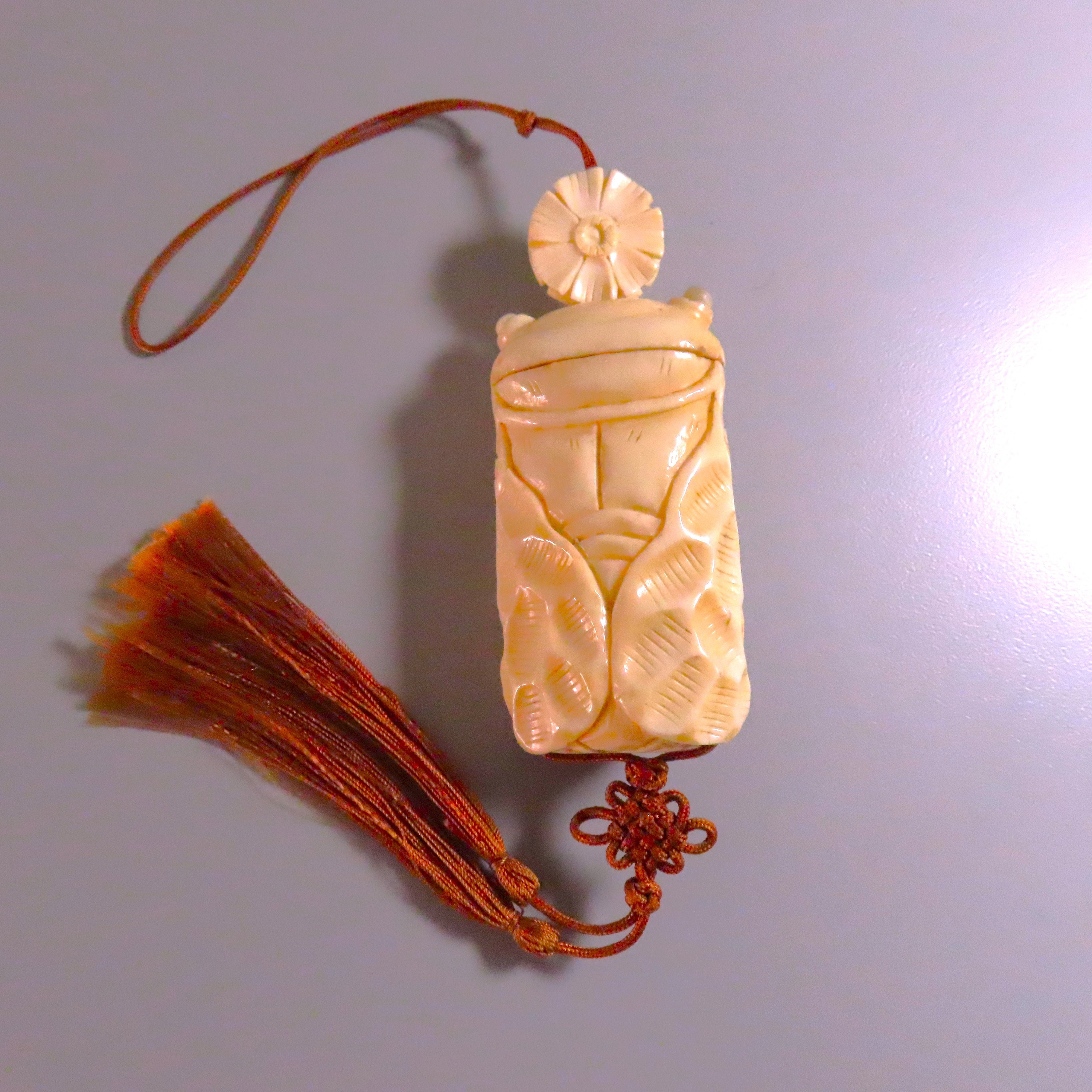 Vintage 1900's Japanese Hand Carved Cicada INRO With Lid Chrysanthemum ...
