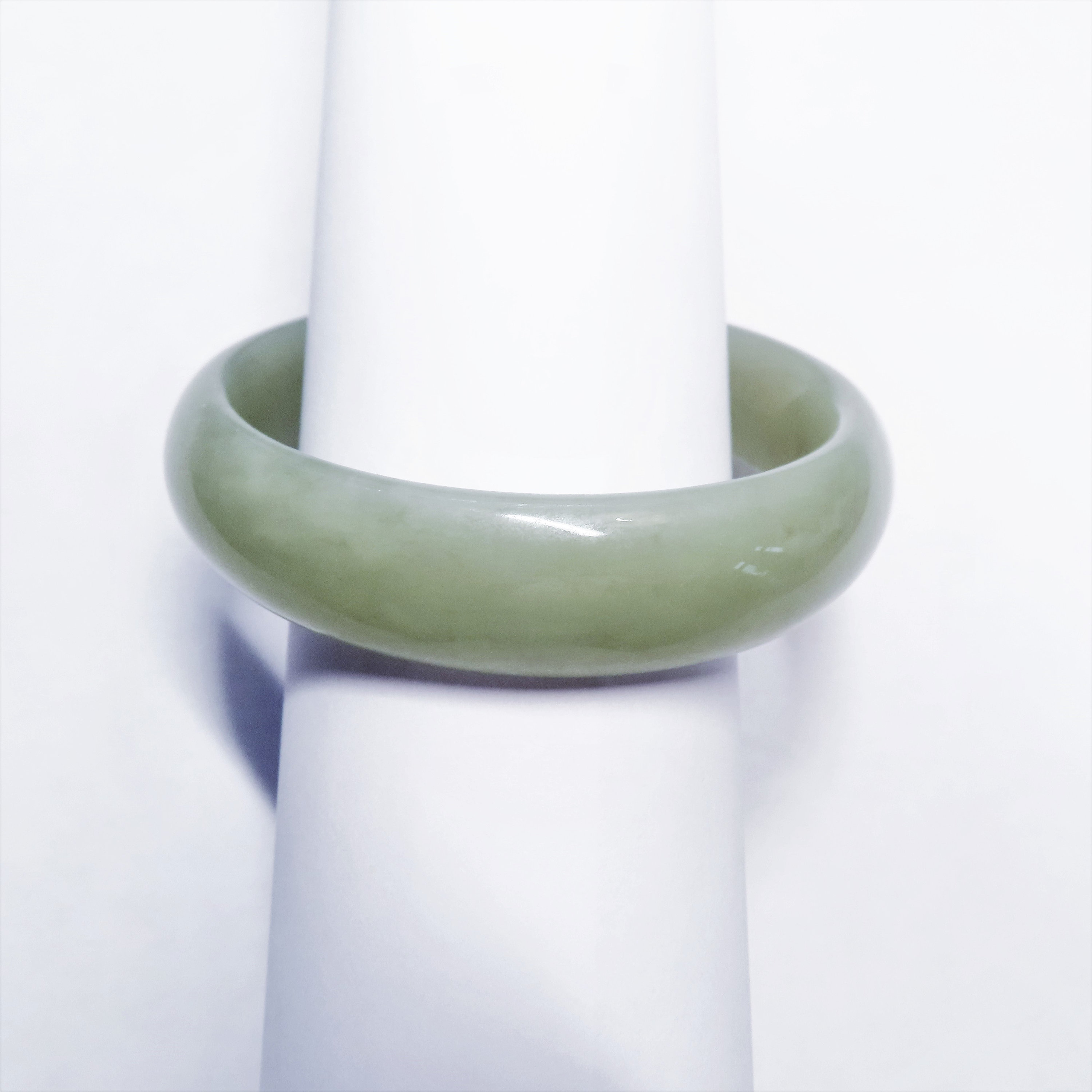 Vintage 1980's Chinese Semi Translucent Green Nephrite Jade Bangle - Etsy