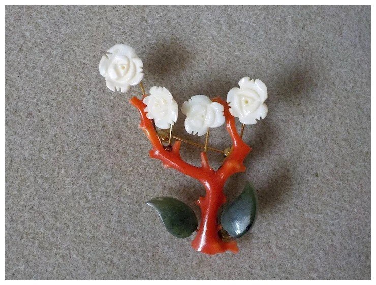 Vintage 1960's Salmon Red Coral White Coral Green Nephrite Jade Brooch ...