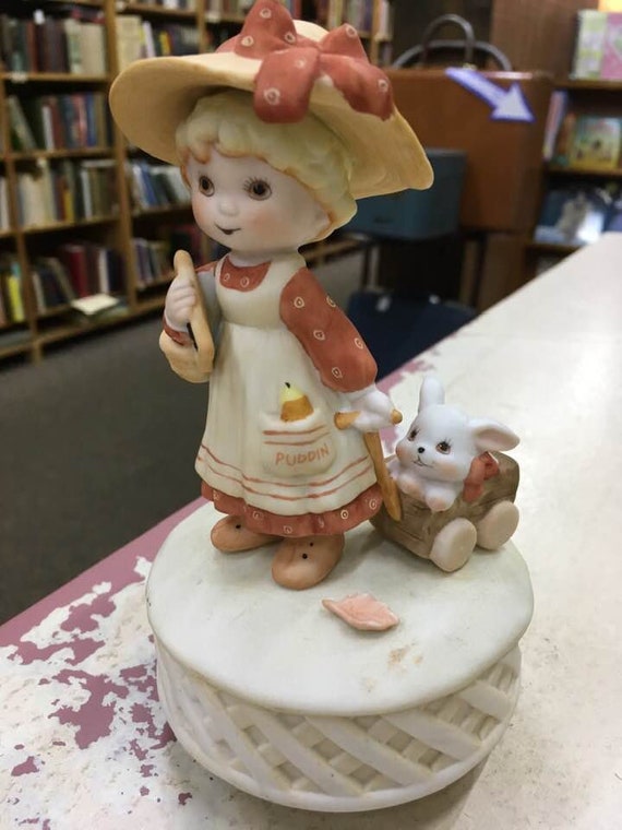 Musical Memories Rotating Music Player puddin | Etsy