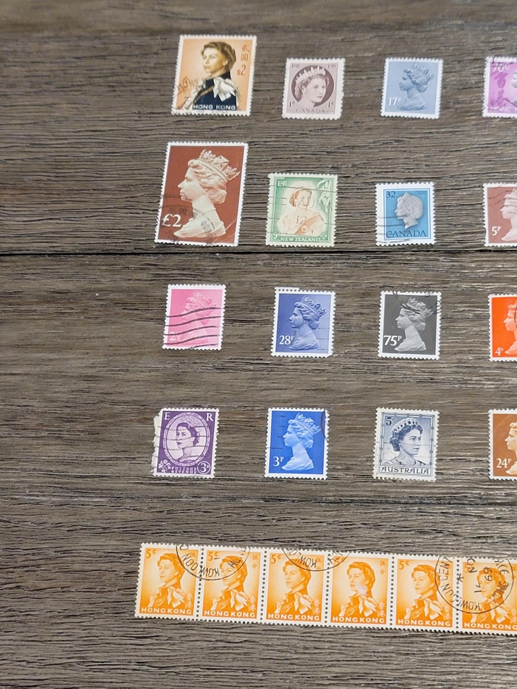 Vintage Queen Elizabeth Postage Stamps Choice of Five Sets - Etsy