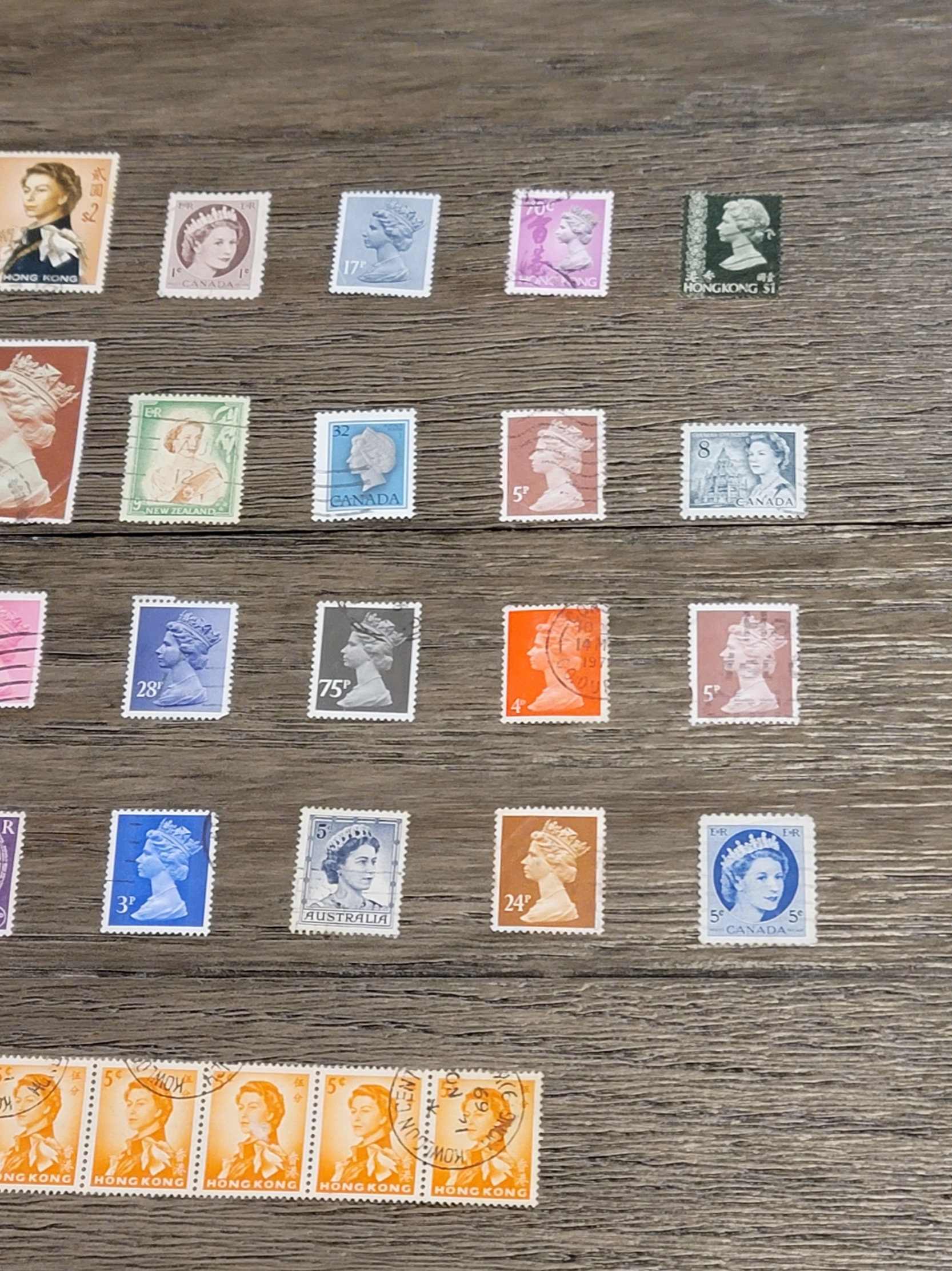 Vintage Queen Elizabeth Postage Stamps Choice of Five Sets - Etsy