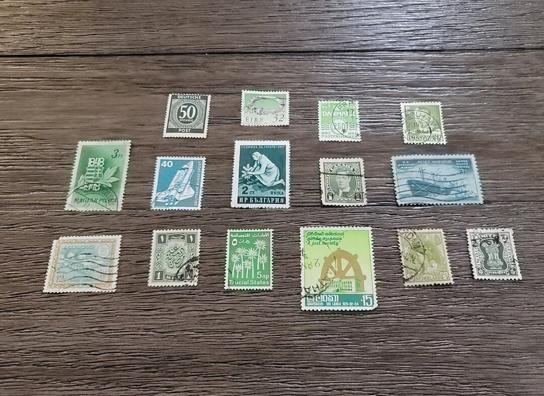 15 Authentic Vintage Green Postage Stamps - Etsy