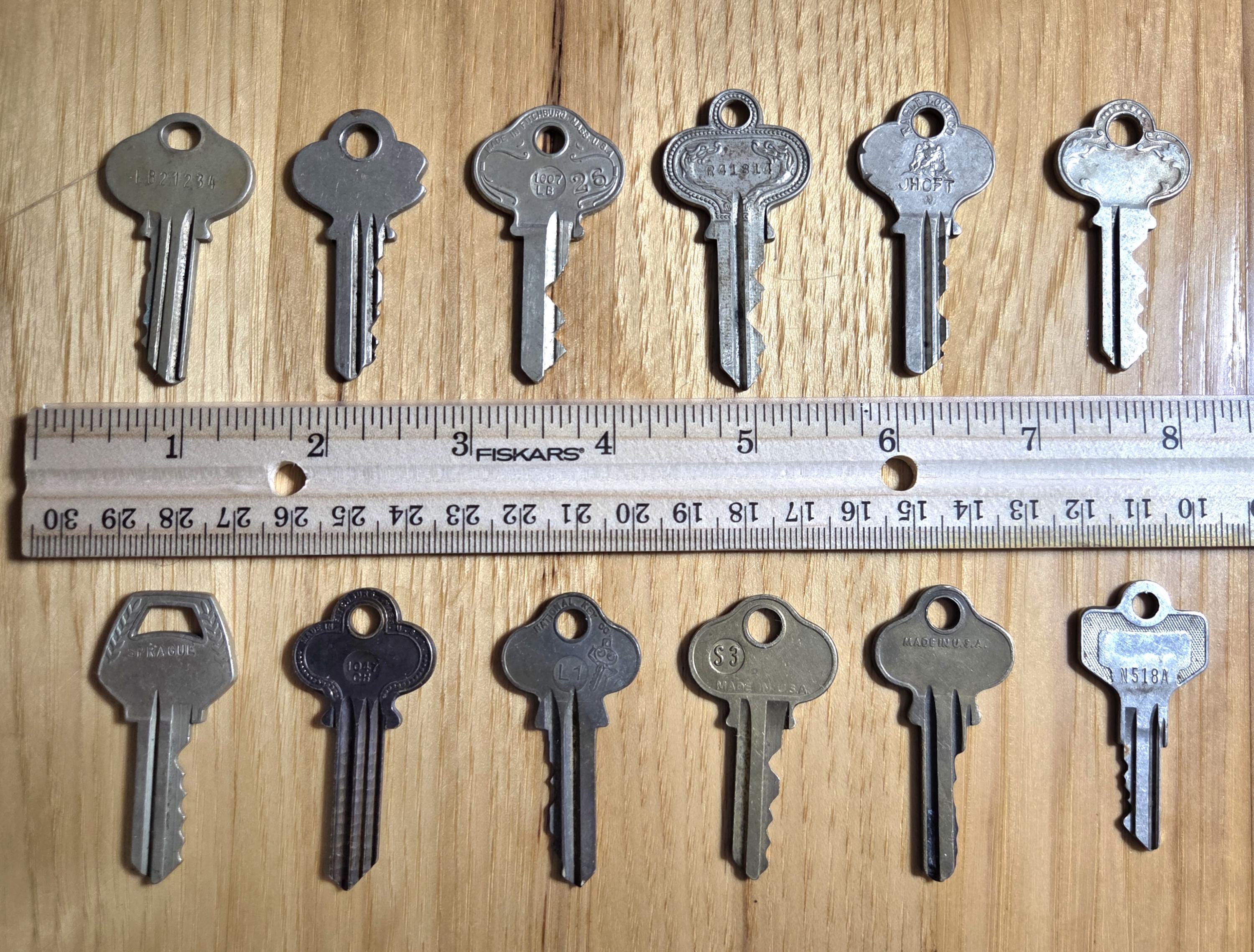 Vintage Keys - Looking for Cool Vintage Keys? Here is a Large Lot to ...