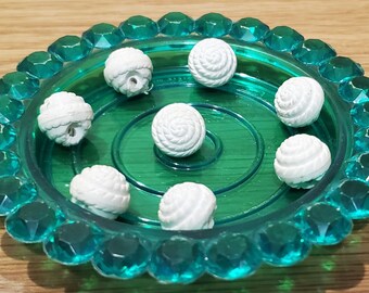 12 Small Off-white Plastic Ball Buttons 3/8 10mm 7571 - Etsy