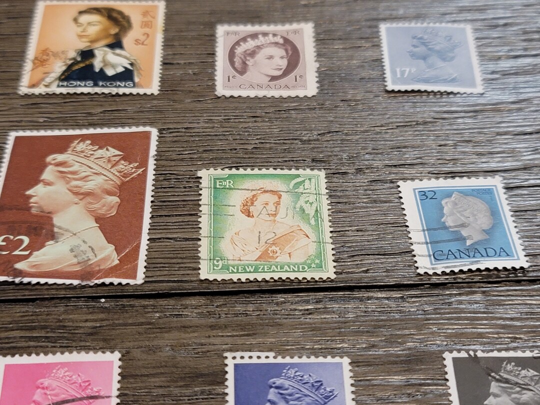 Vintage Queen Elizabeth Postage Stamps Choice of Five Sets - Etsy