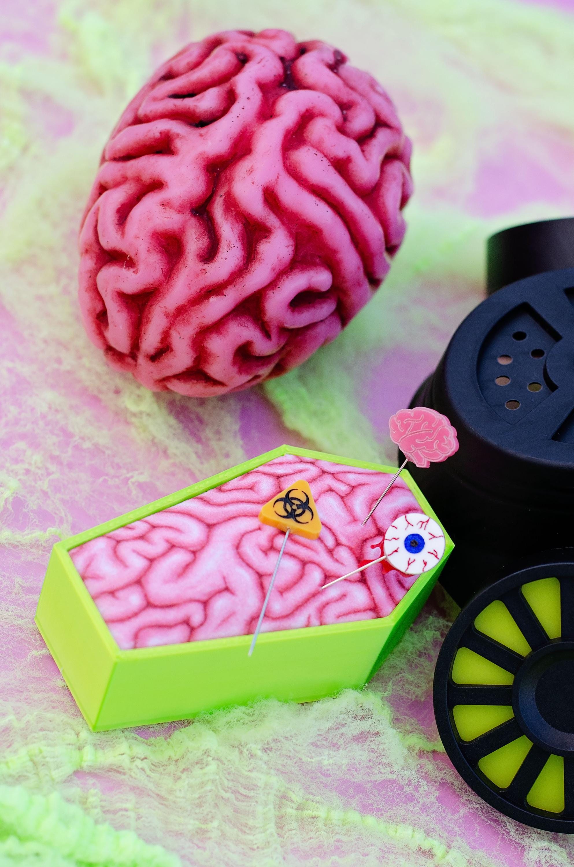 Deadly Notions Zombie Brains Coffin Pincushion With Zombie Apocalypse ...