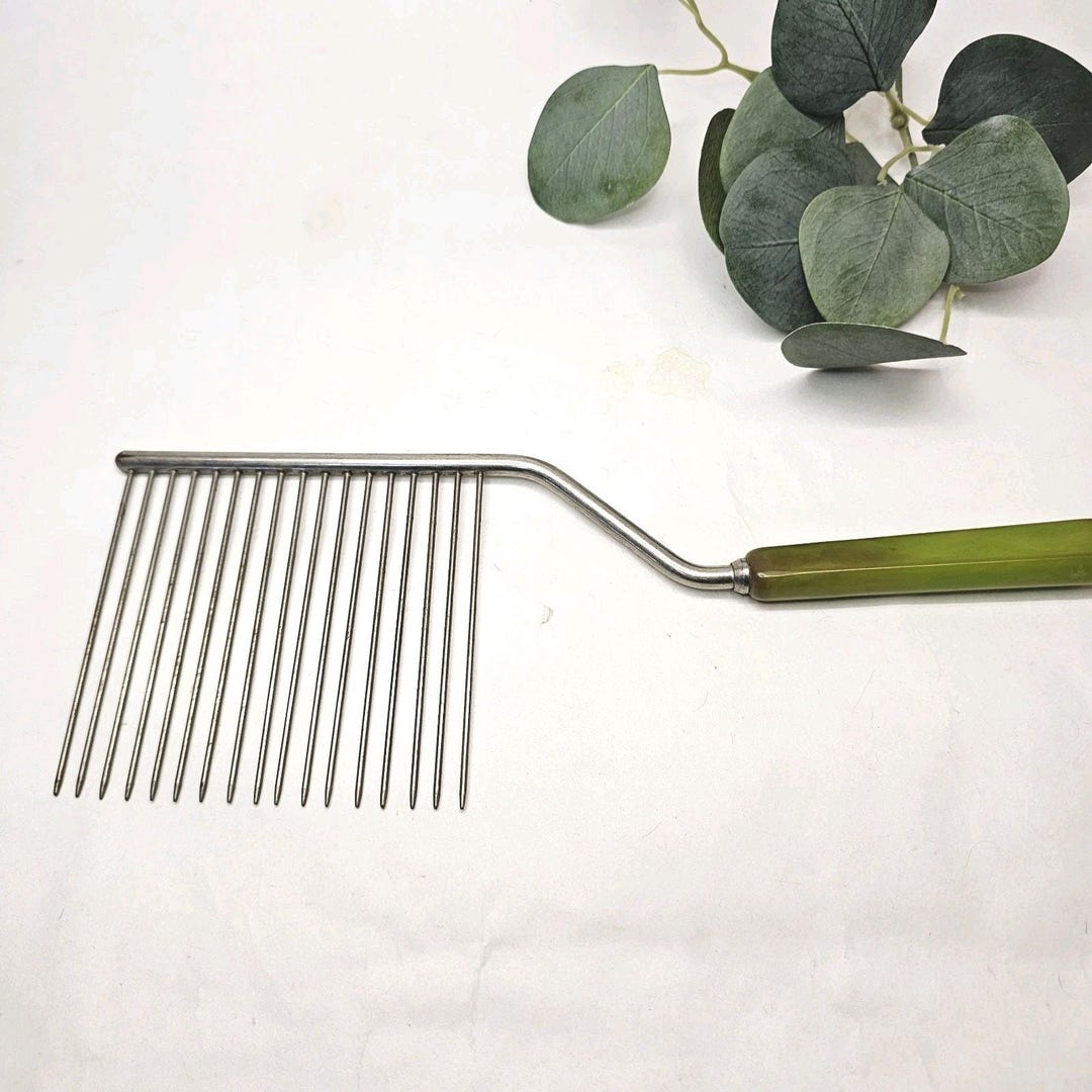 Vintage Green Bakelite Handle Angel Food Sponge Cake Cutter Slicer ...