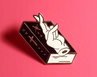 Broken serment Enamel Pin | Etsy